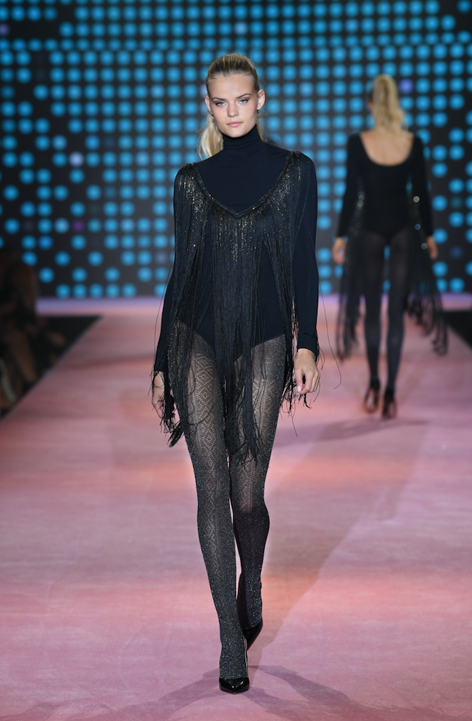 #CalzedoniaLegShow: Αυτά είναι τα καλσόν που θα φοράτε όλο τον χειμώνα ...