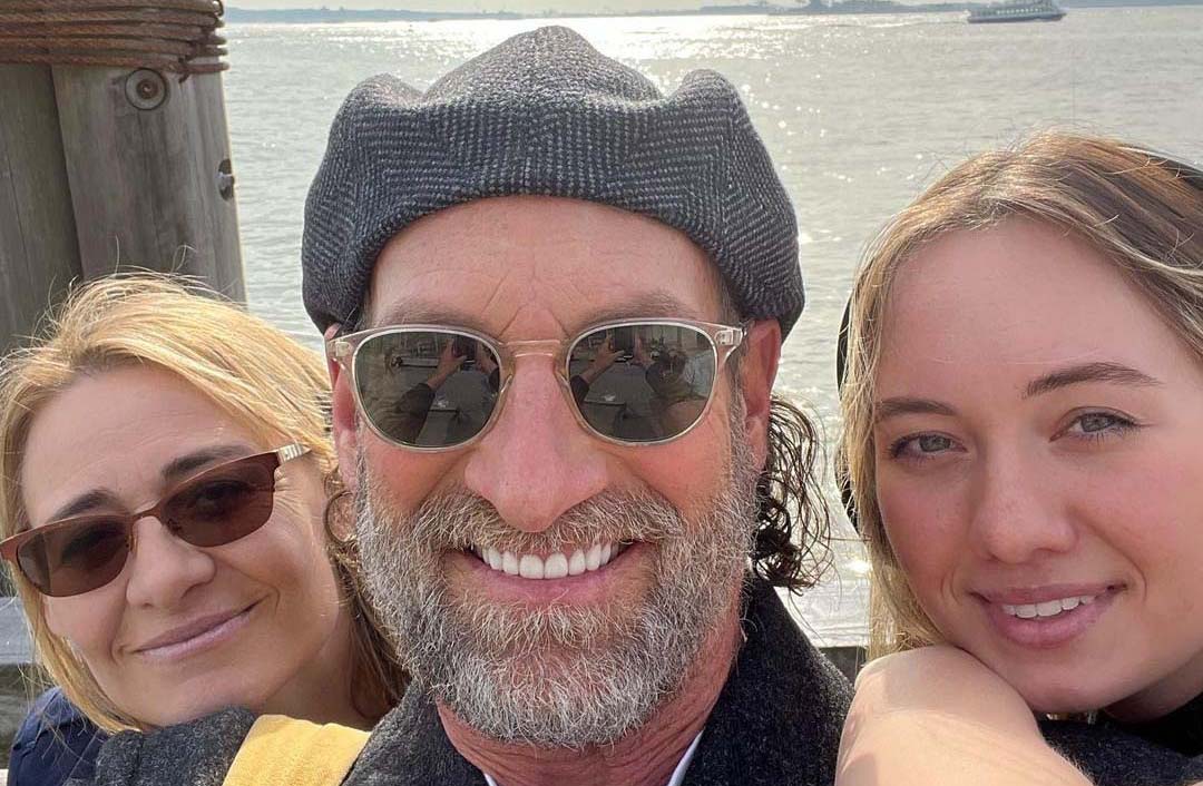 Troy Kotsur: Βρέθηκε το κλεμμένο του Oscar - InStyle