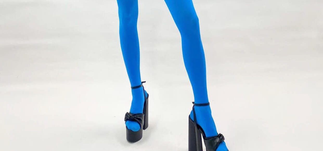 Colored tights: Οι πιο InStyle approved τρόποι για να φορέσετε ένα ...