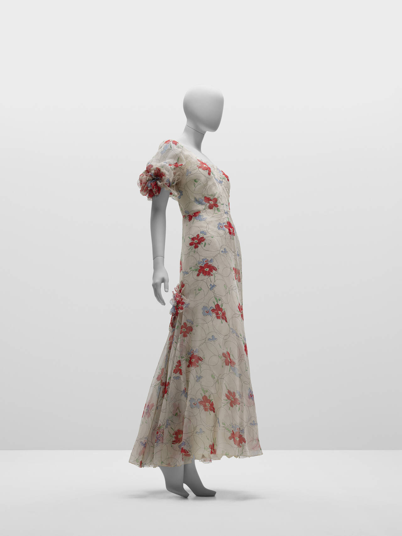 Gabrielle Chanel - Fashion Manifesto: H μόδα μπορεί να είναι αληθινή ...