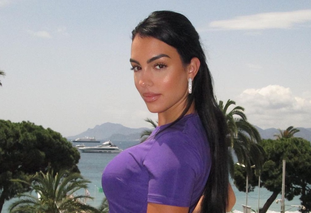 Στο νοσοκομείο η Georgina Rodriguez - Η περιπέτεια υγείας της συντρόφου ...