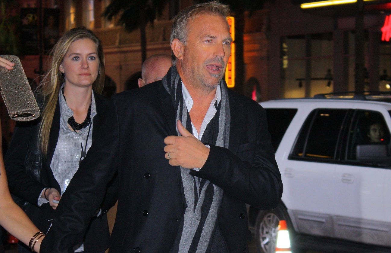 Kevin Costner: Νέο επεισόδιο στο σίριαλ - Κατηγορεί την Christine ...