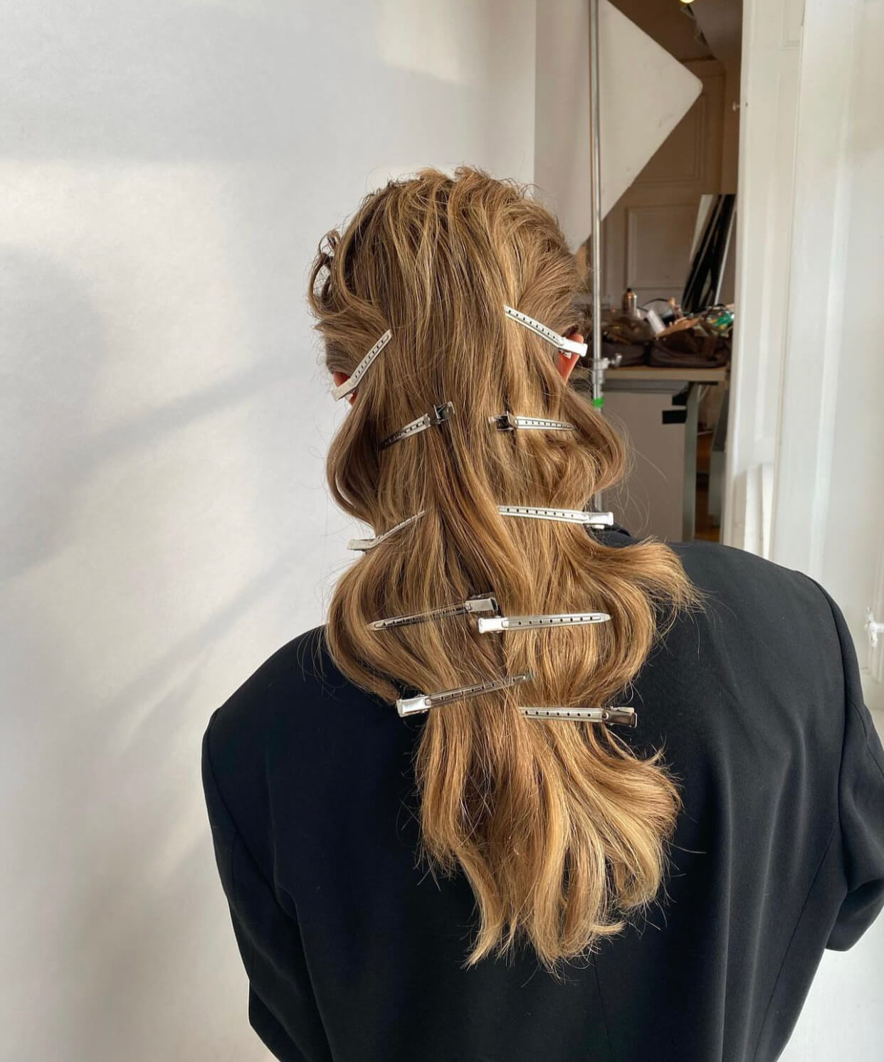 Frizzy Hair: Πώς να αποφύγετε το φριζάρισμα στα μαλλιά σας