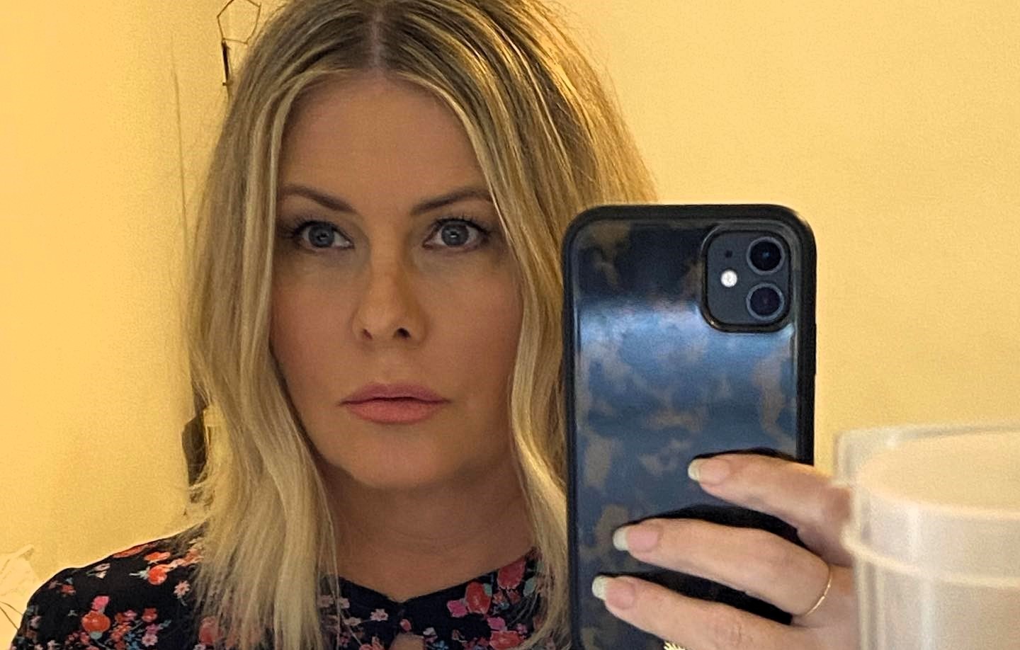 Nicole Eggert: Η 51χρονη σταρ διαγνώστηκε με καρκίνο του μαστού