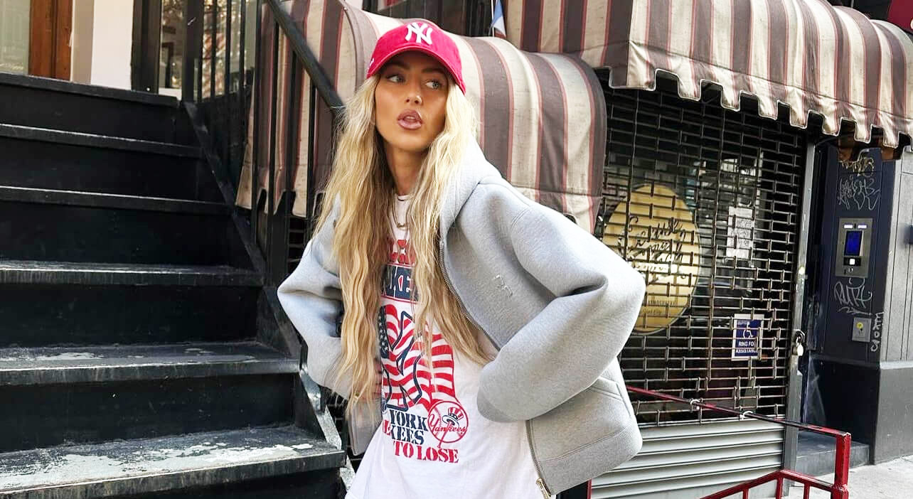 Baseball Hat: 6 looks που αποθεώνουν το κλασικό αθλητικό καπέλο