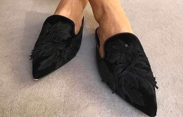 Τα pointy toe flats είναι το απόλυτο shoe trend της επόμενης σεζόν ...