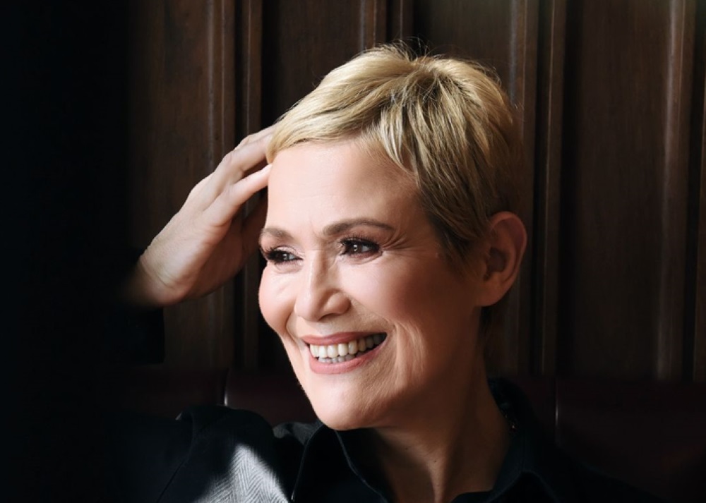 Κωνσταντίνα Μιχαήλ: Μας συστήνει την κούκλα αδελφή της - Η απίστευτη ...