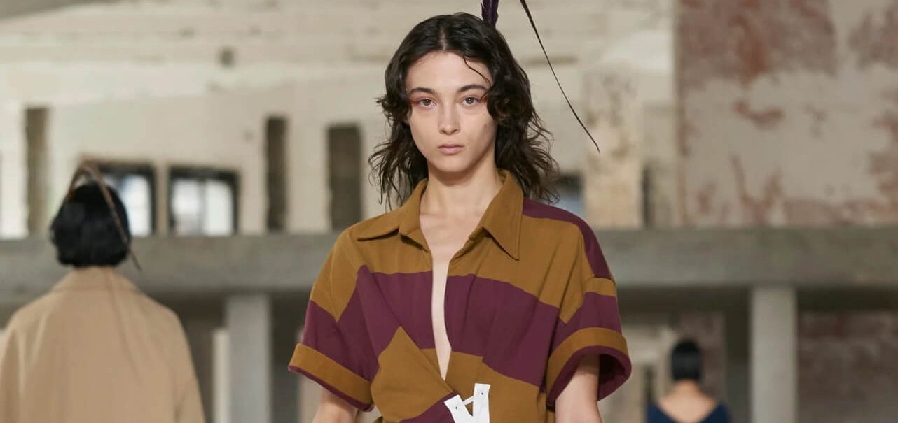 Rugby T-Shirt: Το σπορ ράγκμπι δίνει τη νέα τάση στα μπλουζάκια μας