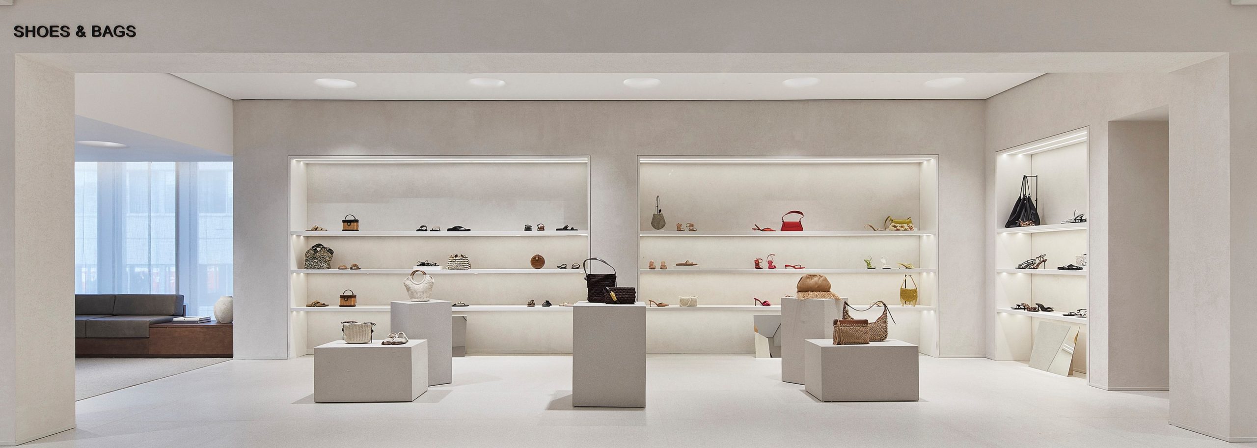 Το μεγαλύτερο flagship store Zara στην Ελλάδα μόλις άνοιξε! - InStyle