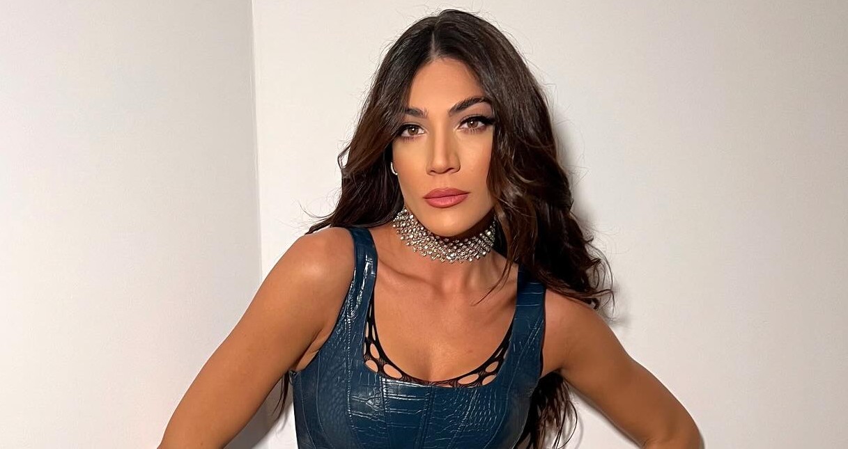 Ήβη Αδάμου για Μιχάλη Κουϊνέλη: «Ήταν η πρώτη μου σχέση»