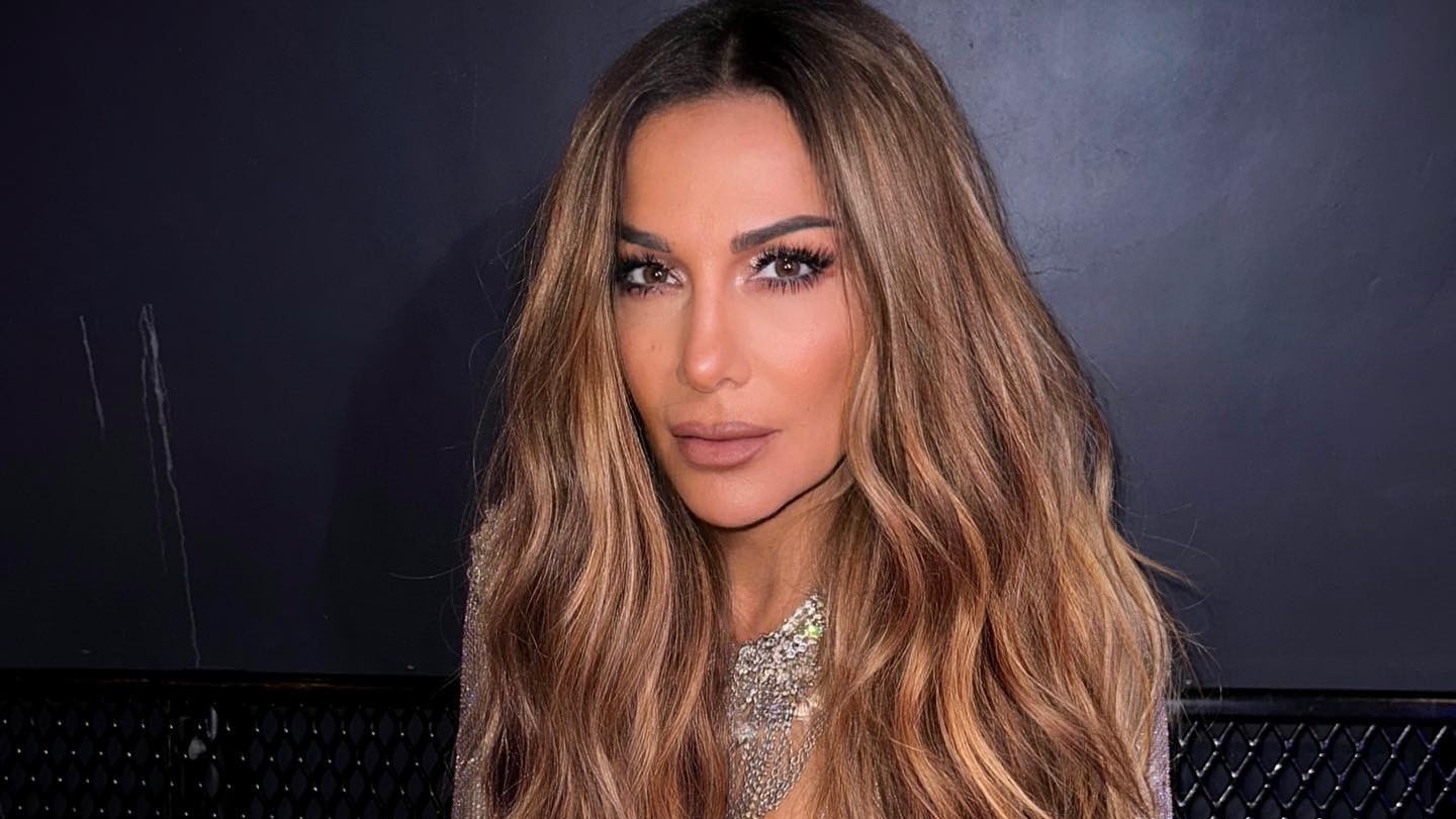 Δέσποινα Βανδή: Σε ποιον έκανε πάρτι-έκπληξη;