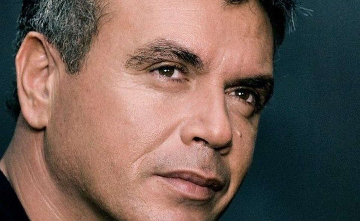 Μανώλης Λιδάκης: Διπλό χειρουργείο για τον τραγουδιστή