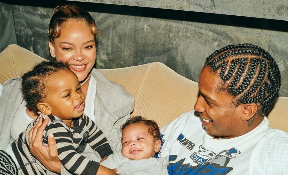 Το κόλπο της Rihanna για να κερδίζει την προσοχή των γιων της – και ...