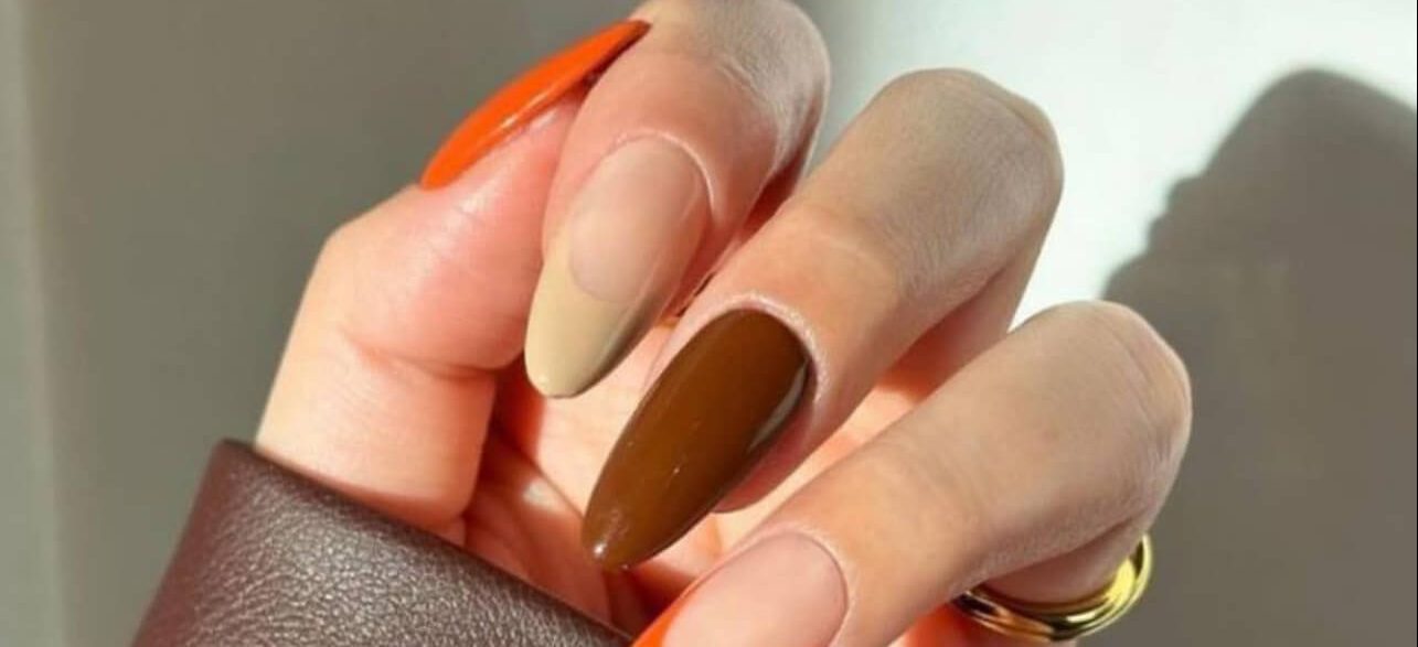 Pumpkin Spice Mani: 8 απολαυστικά σχέδια για να φέρετε στα νύχια σας το ...