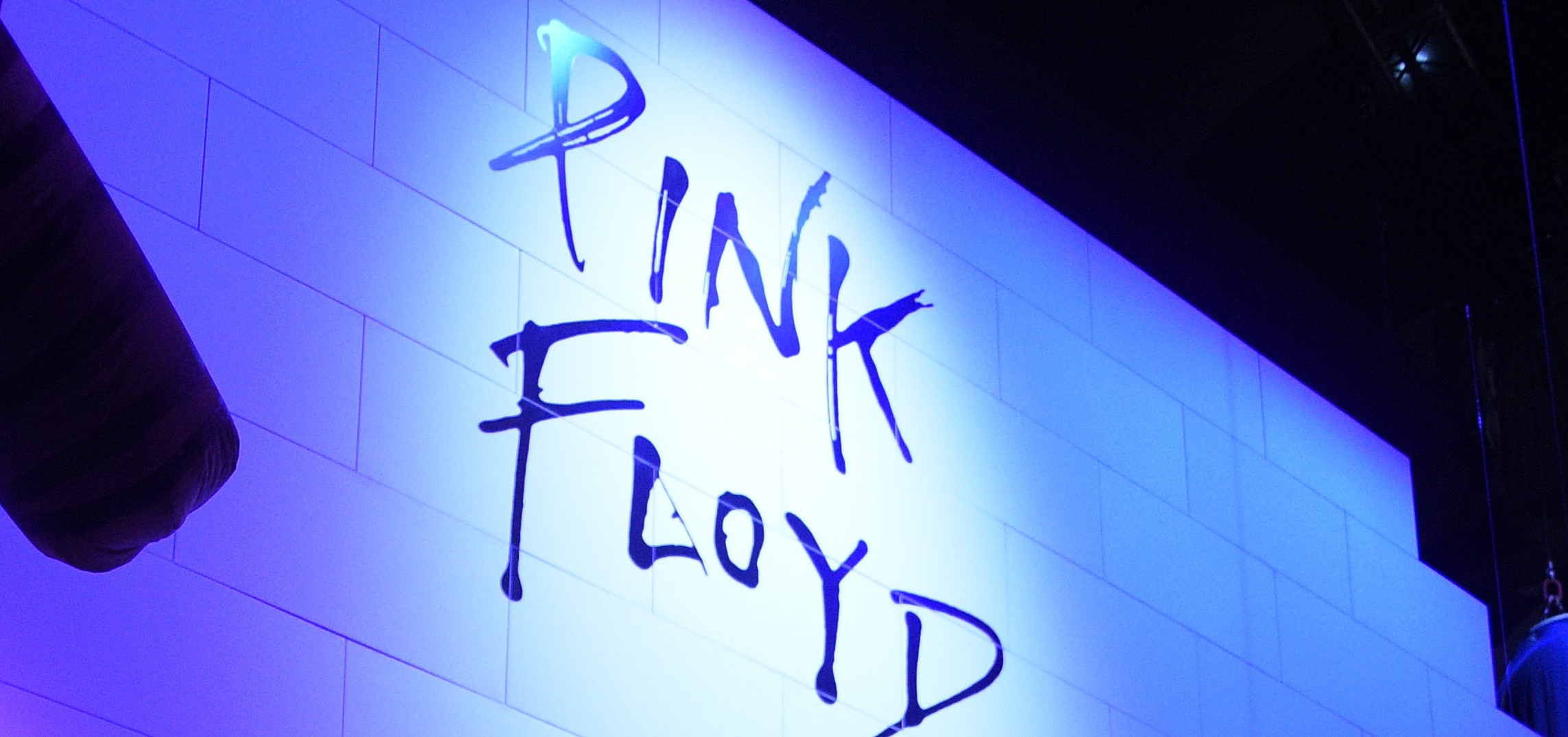 Pink Floyd: Στους κινηματογράφους η αποκατεστημένη εμβληματική συναυλία ...