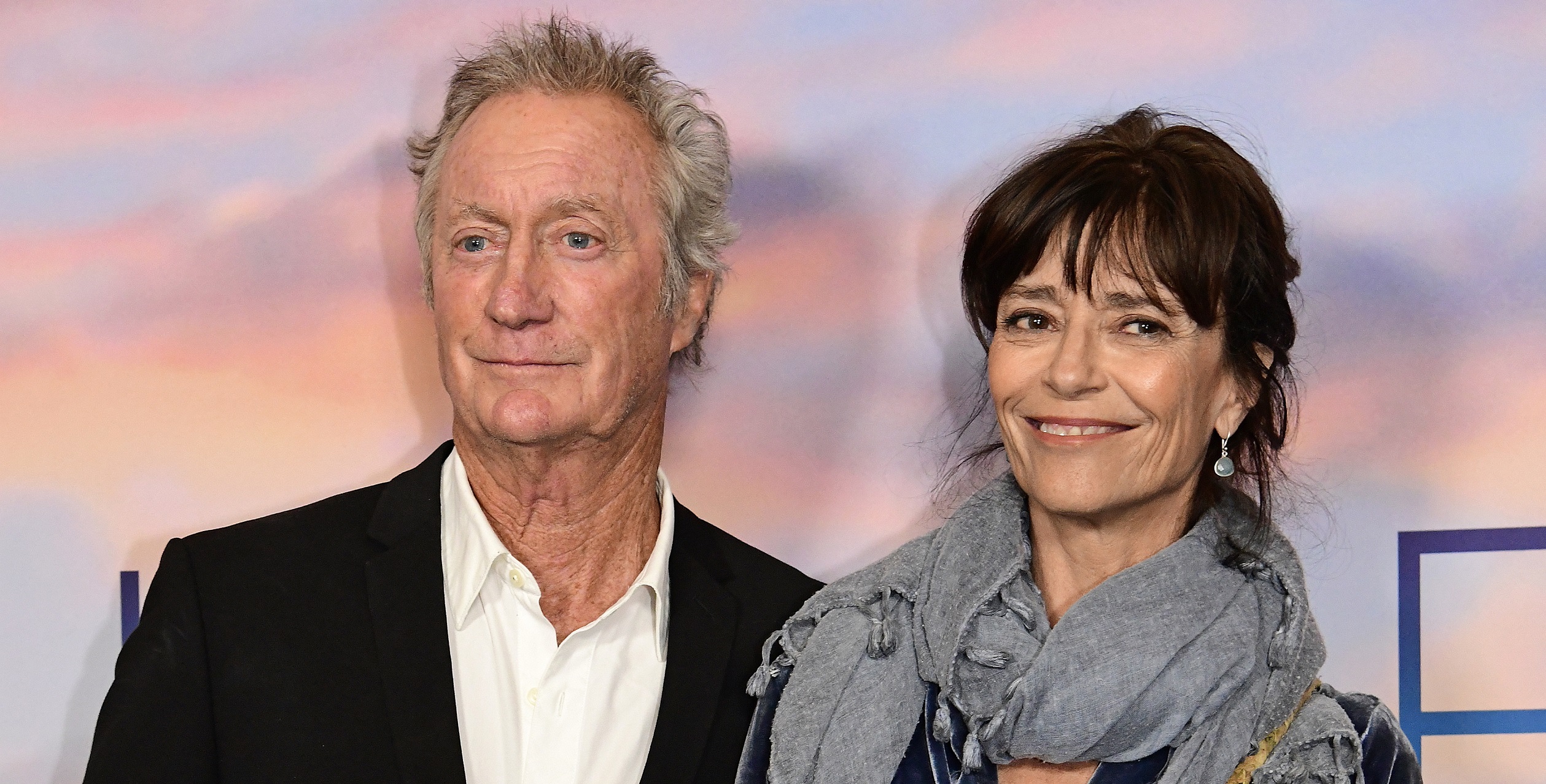 Rachel Ward: «Καρφώνει» όσους επέκριναν την εικόνα της στα 68