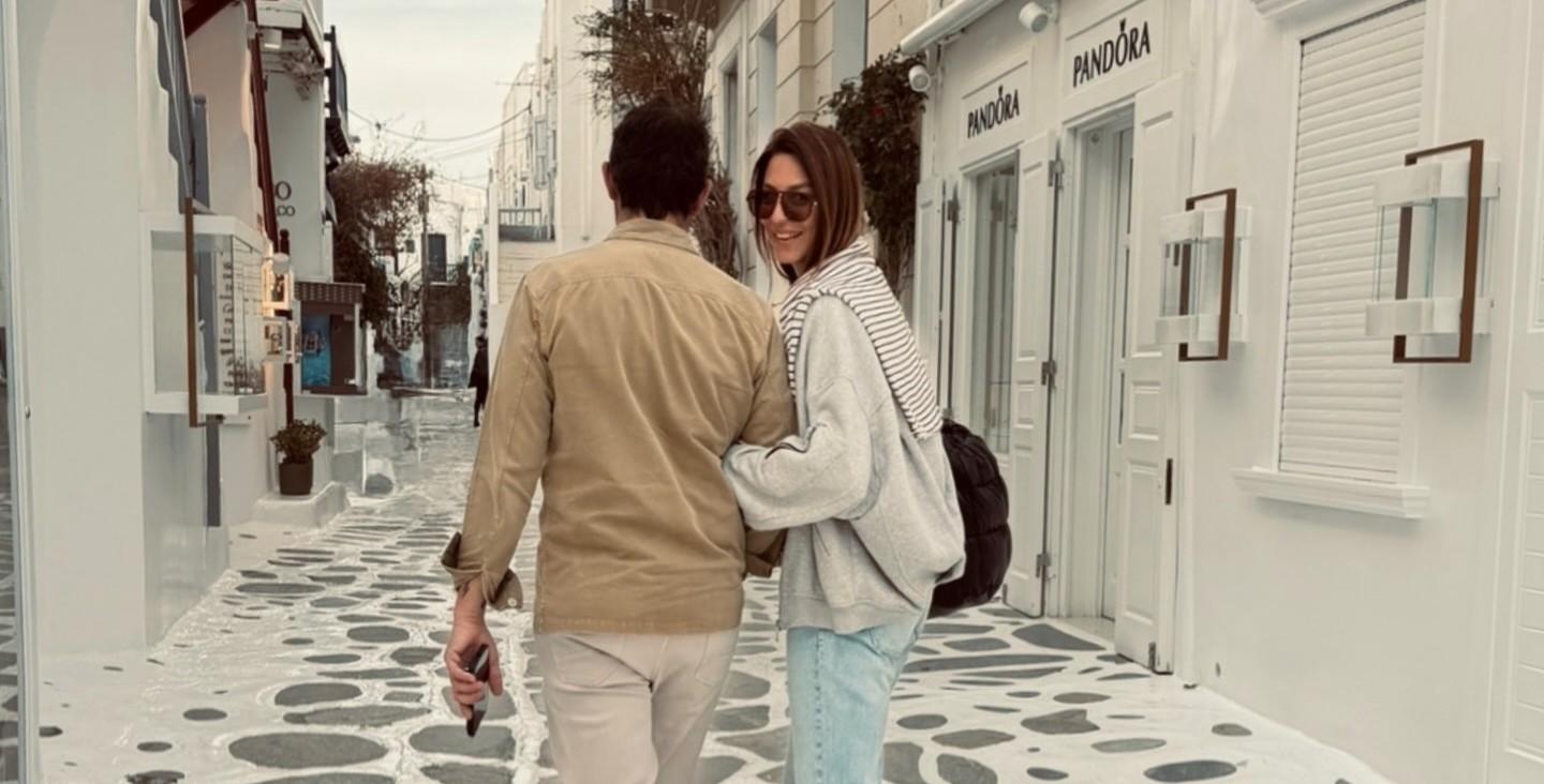 Φίλιππος Μιχόπουλος - Κωνσταντίνα Ευρυπίδου: Η φωτογραφία με τα παιδιά ...