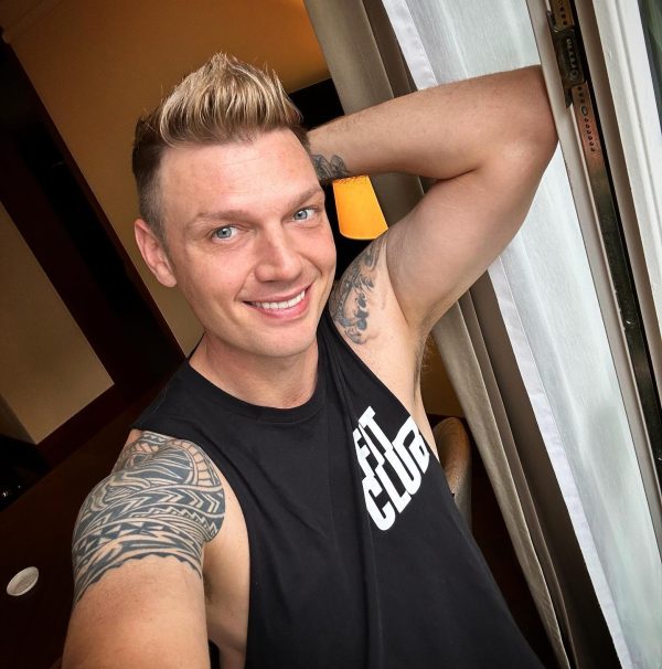 Ψεύτικες γυμνές φωτογραφίες γυναικών στα social media - Δεκάδες ...